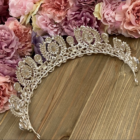 Accessories | Stunning Royal Crest Princess Queen Crystal Bridal Tiara ...